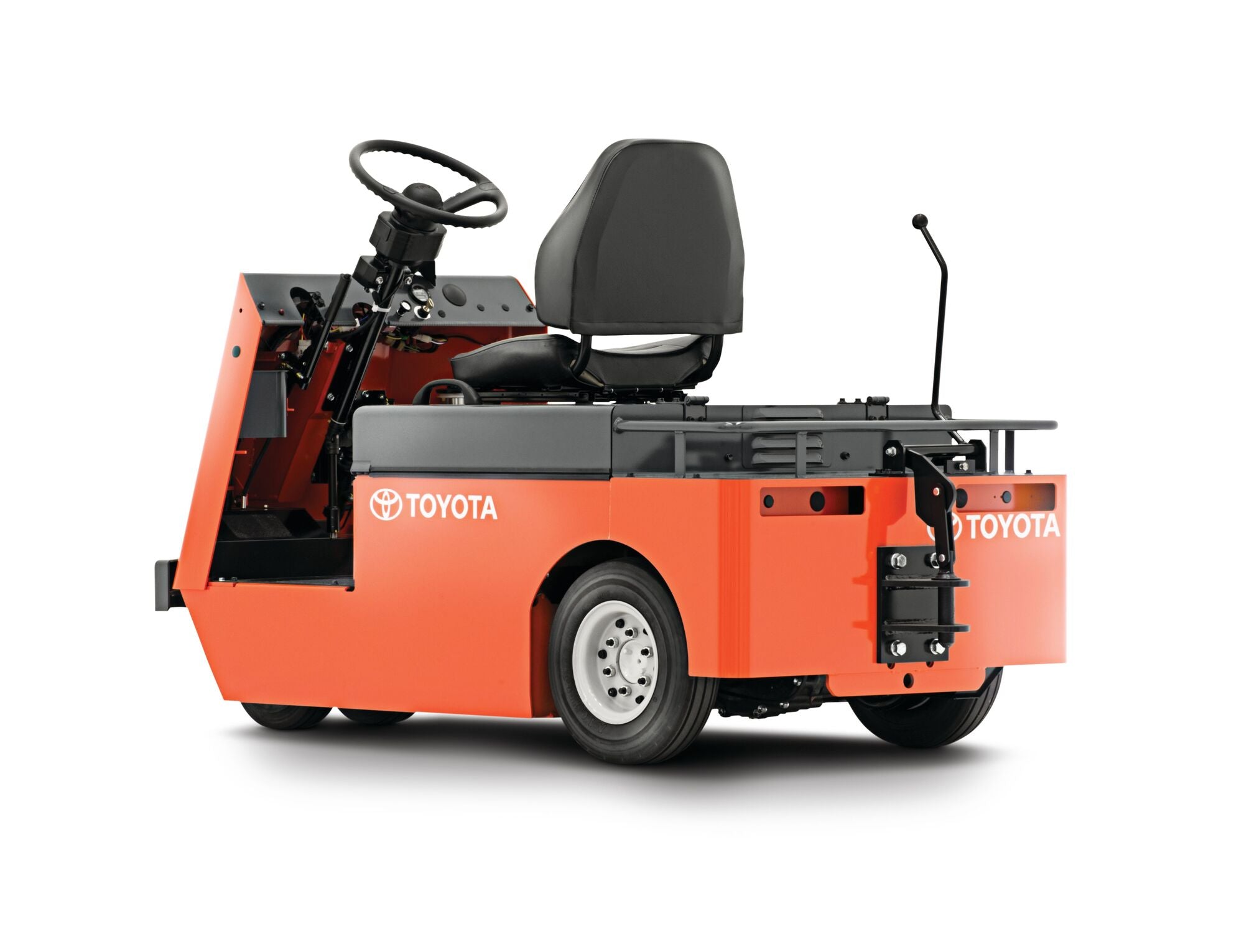 Mid Tow Tractor — MasonLift Limited